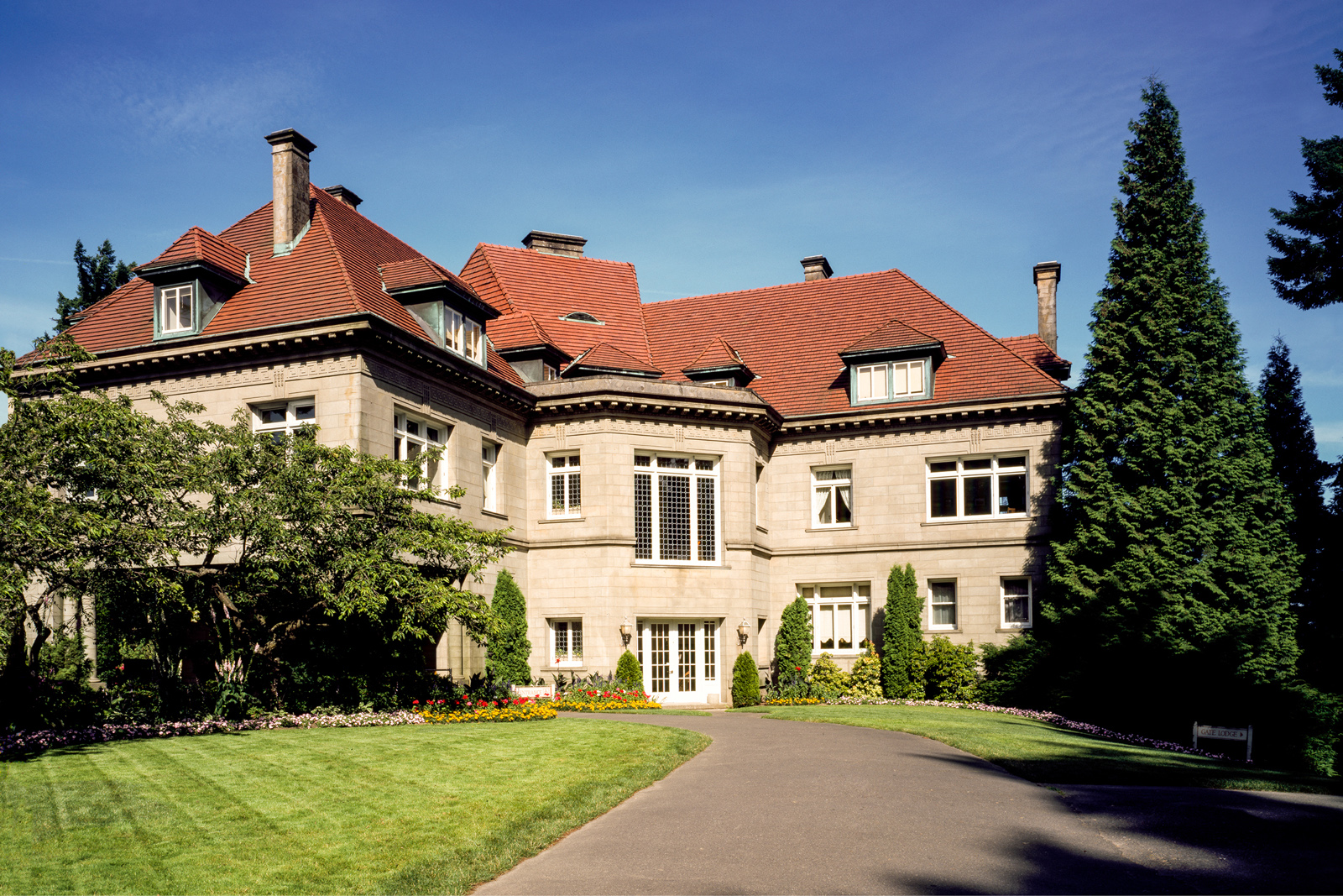 Home - Better Homes and Gardens Real Estate